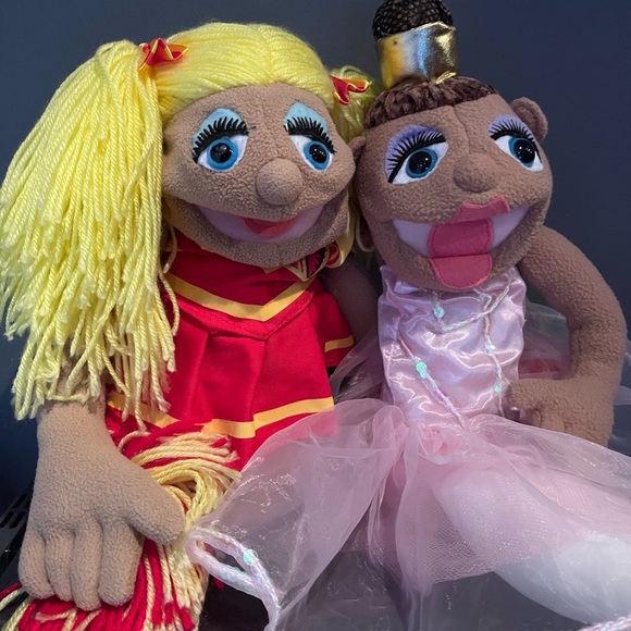 Melissa & Doug | Toys | Megan Cheerleader And Tina Prima Ballerina Hand ...